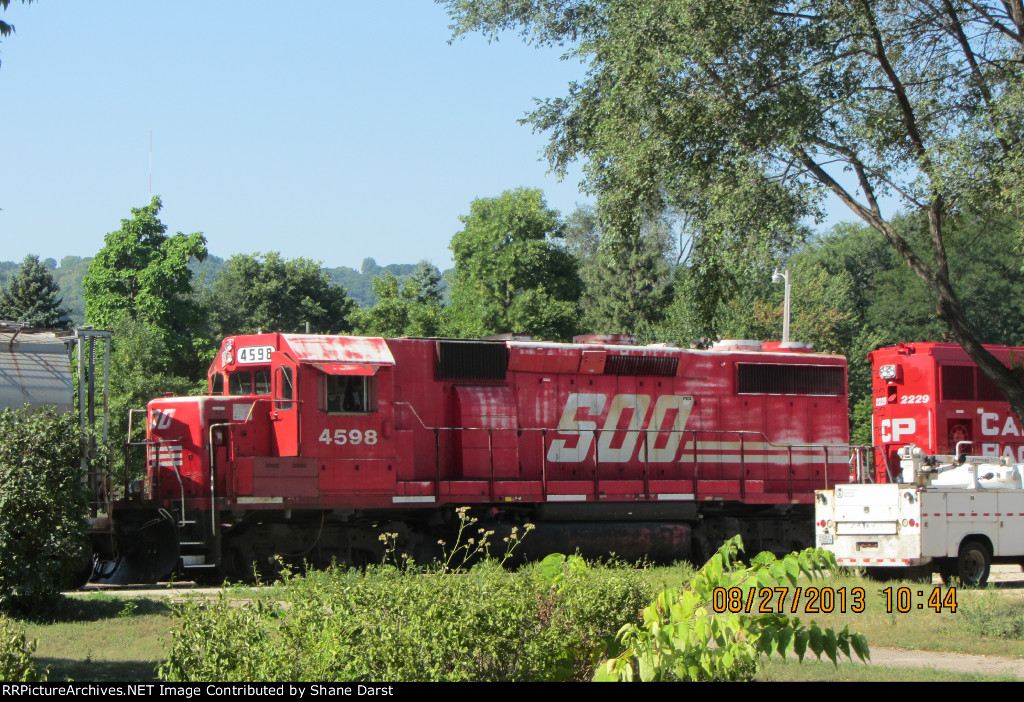 SOO 4598
